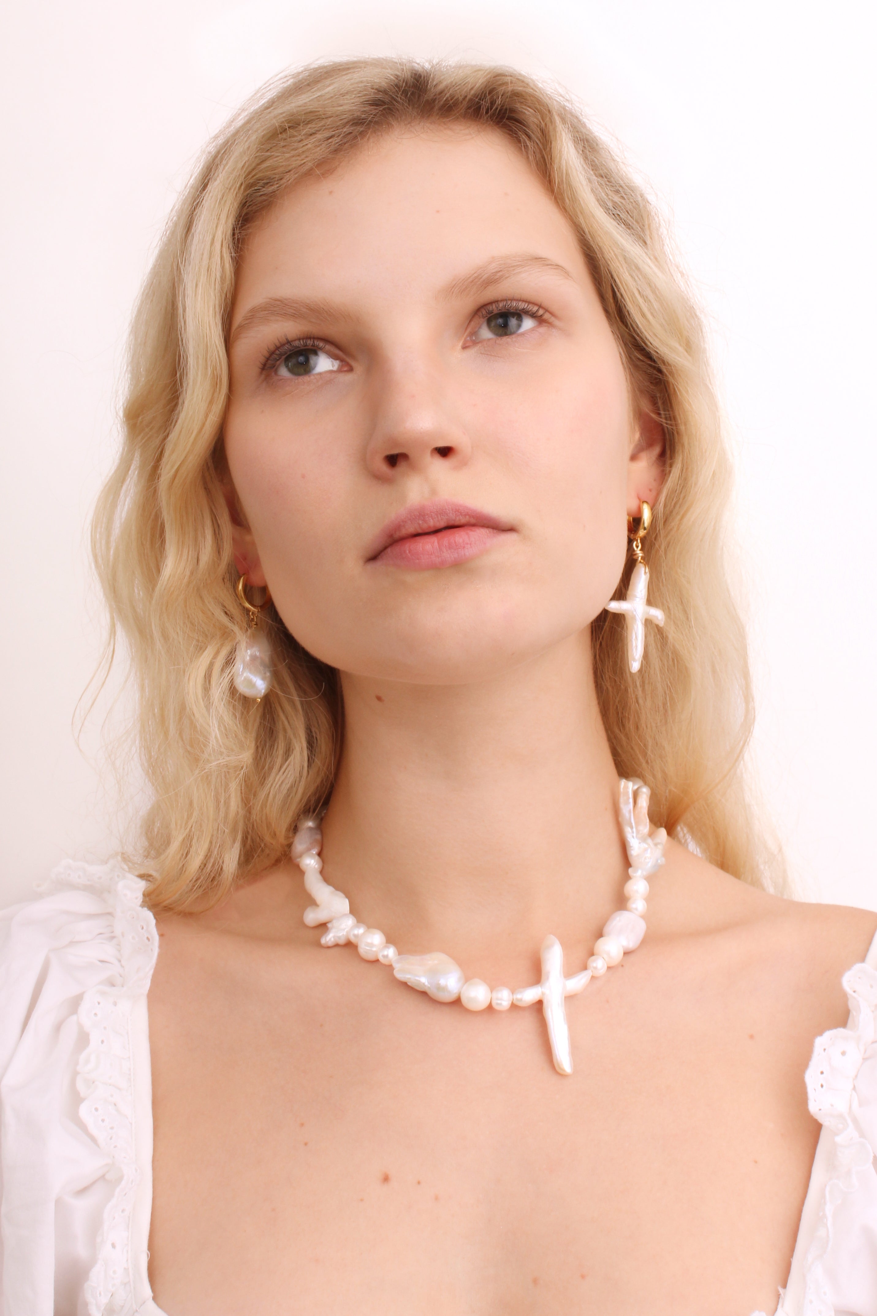 Irregular pearl necklace store